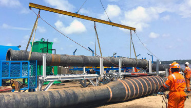 .OCIMF GMPHOM 2009 Standard Floating Hose with One End Reinforced For ...