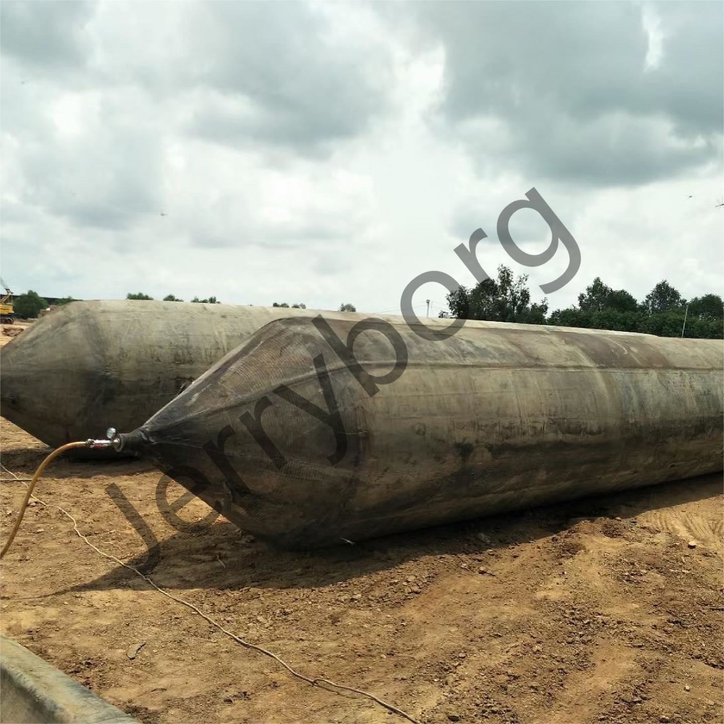 Manufacturer Supply Fishing Trawler Rubber Docking And Launching Boat ...